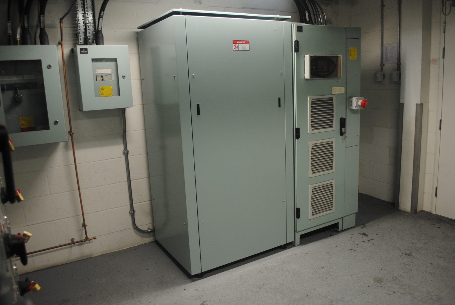 UPS Installations – Dutton Engineering Services